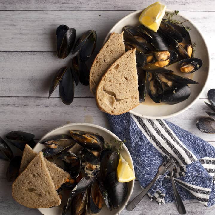 Guinness and Cream Mussels – The Cupboard Collective - Chez Nous